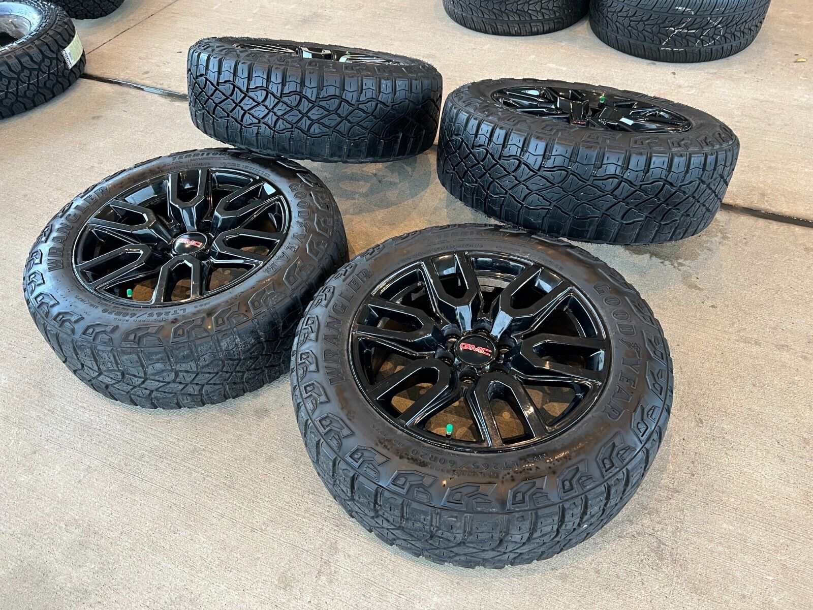 GMC Sierra ATX EDITION OEM wheels rims tires black 1999-2023