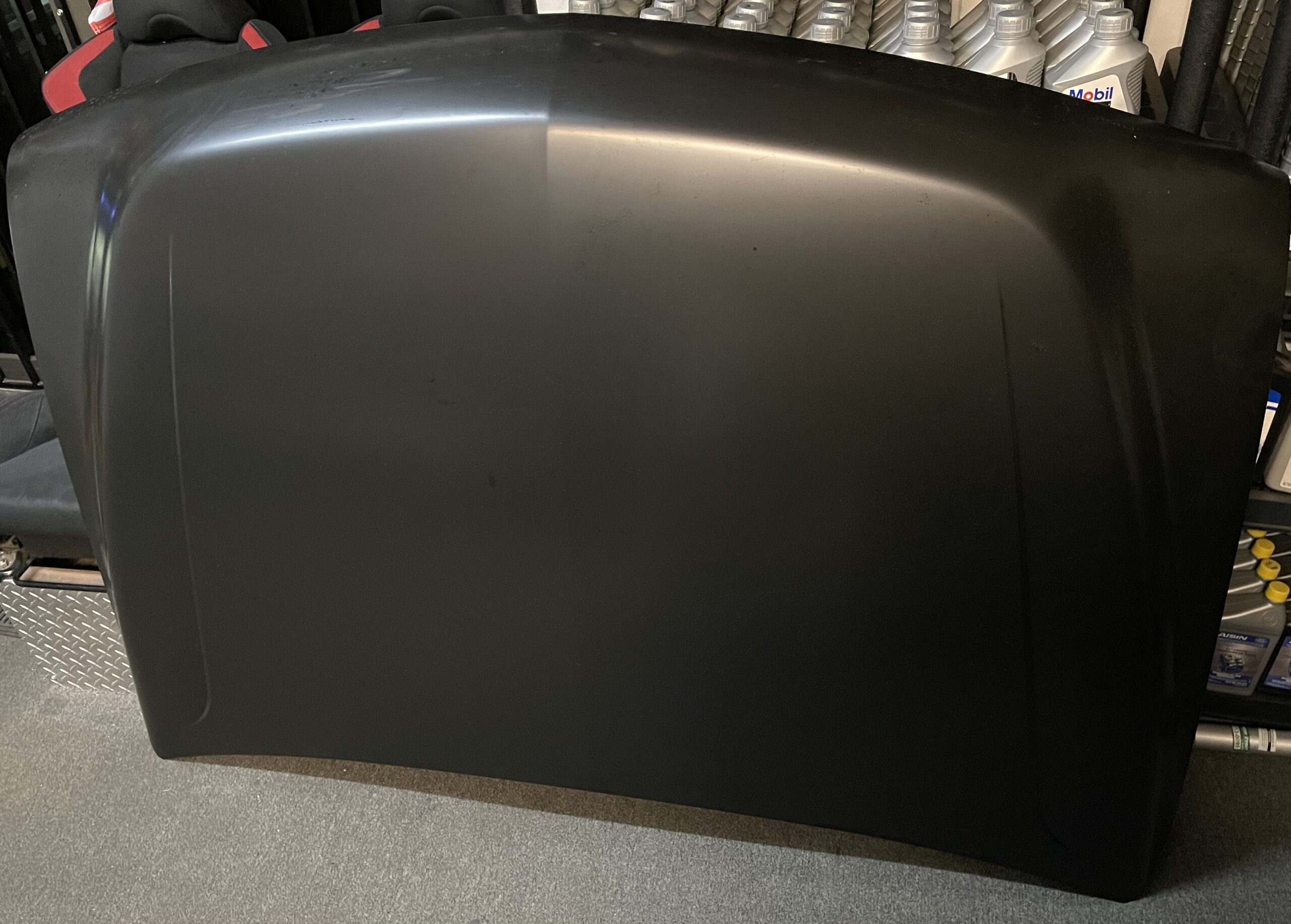 Hood for 99-06 Chevy Silverado Tahoe GMC Sierra Yukon